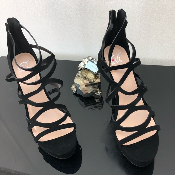 Heart In D | Shoes | Heart In D Black Lazer Cut Platform Heel Sandal ...
